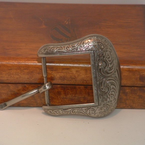 Accessories | Preowned Womens Silver Etched Paisley Design Belt Buckle ...
